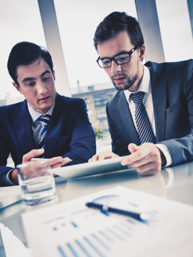 Top 3 Functions Of A Sales Advisor - MoneyOutlined